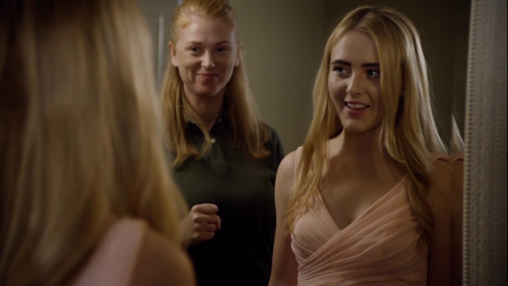 Movie Screen Captures - 0599 - Starring Kathryn Newton